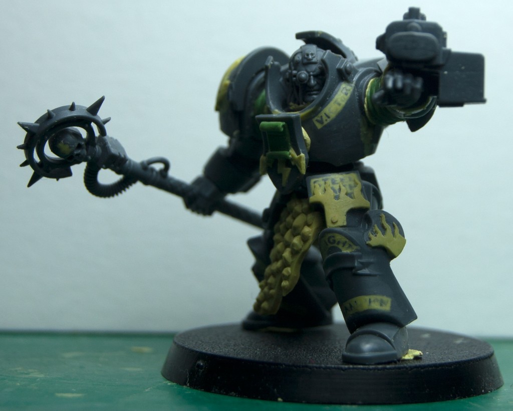 Archiviste Terminator Salamander Librarian | Studio Aphelion